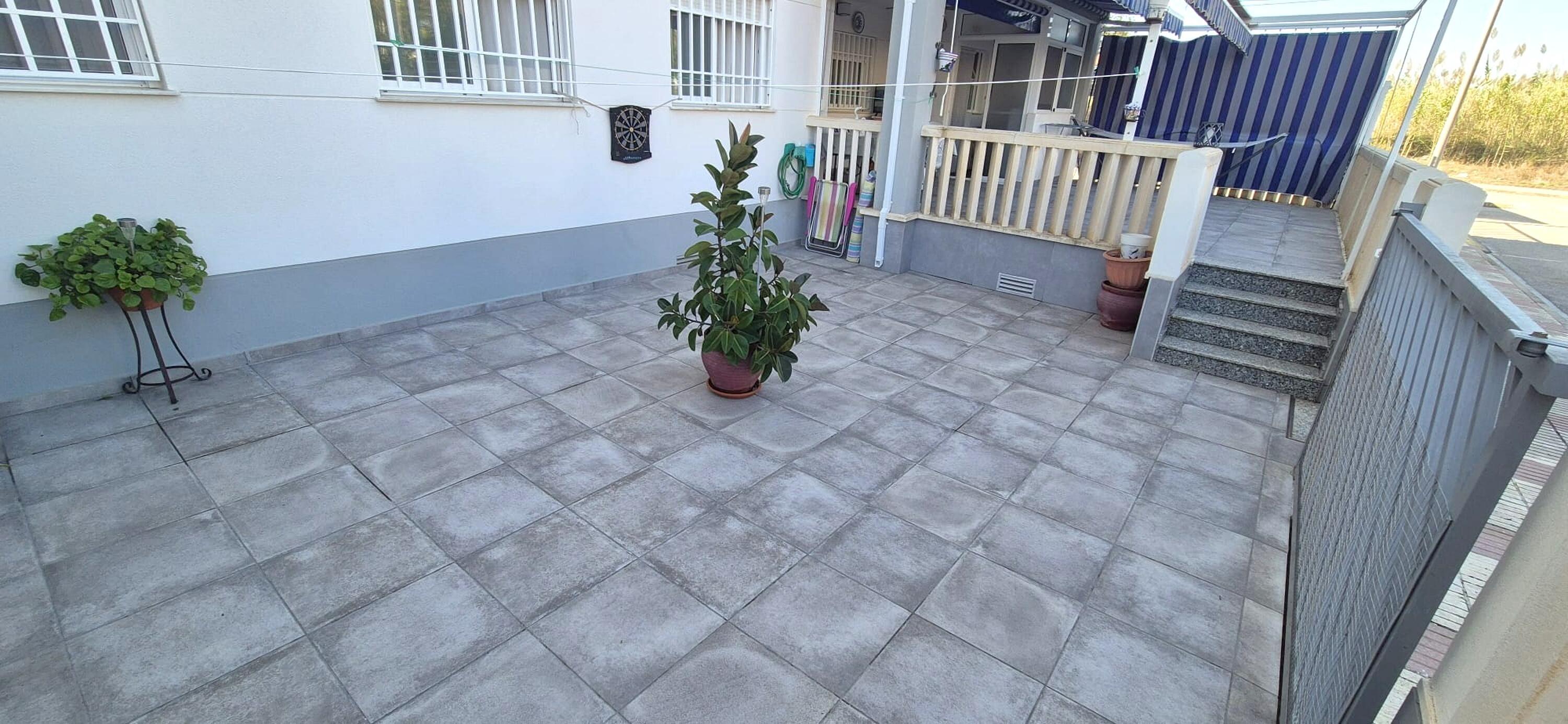 Precioso Bajo en Playa de Daimús