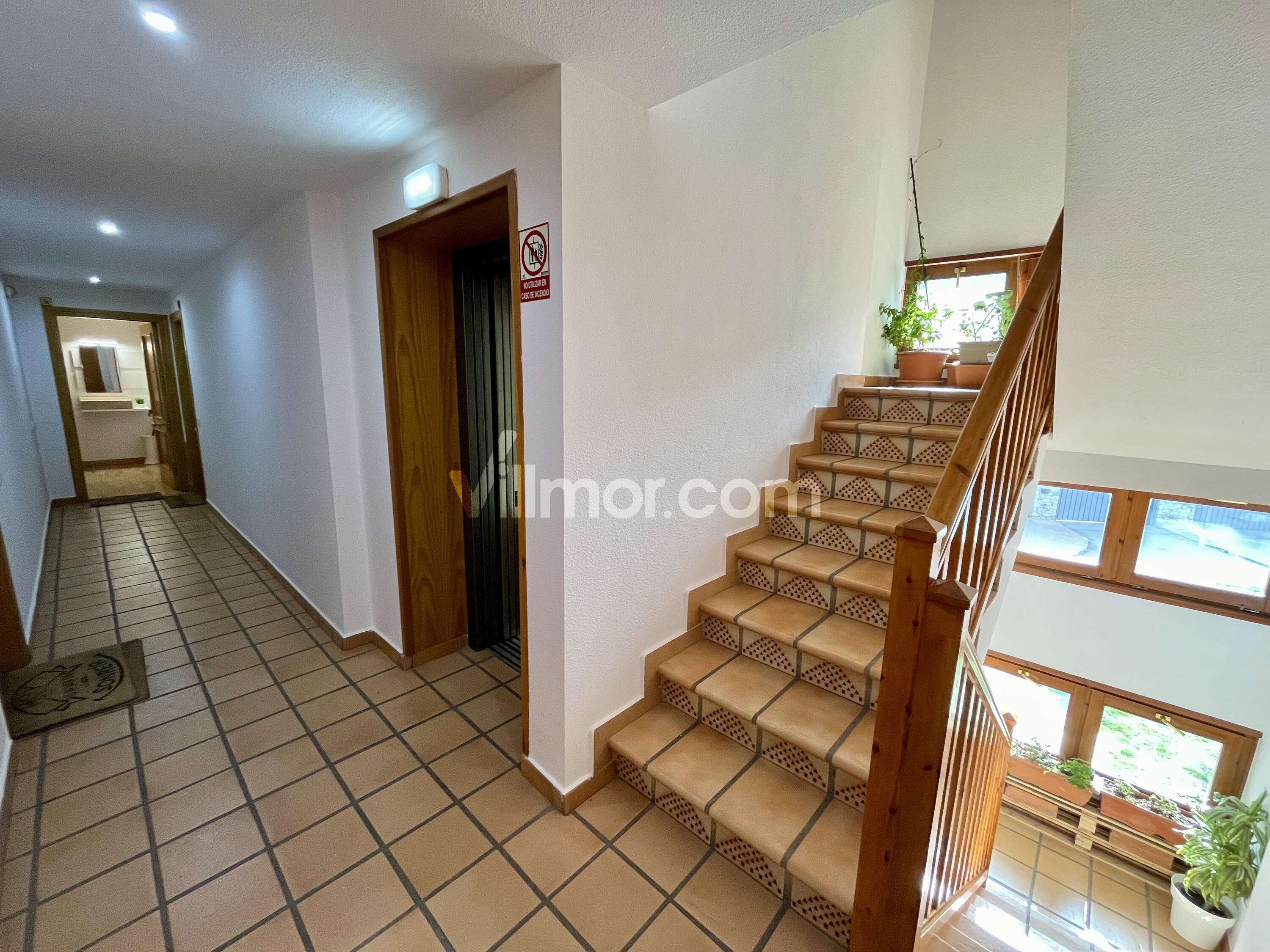 B13 - Edificio La Granja Benasque