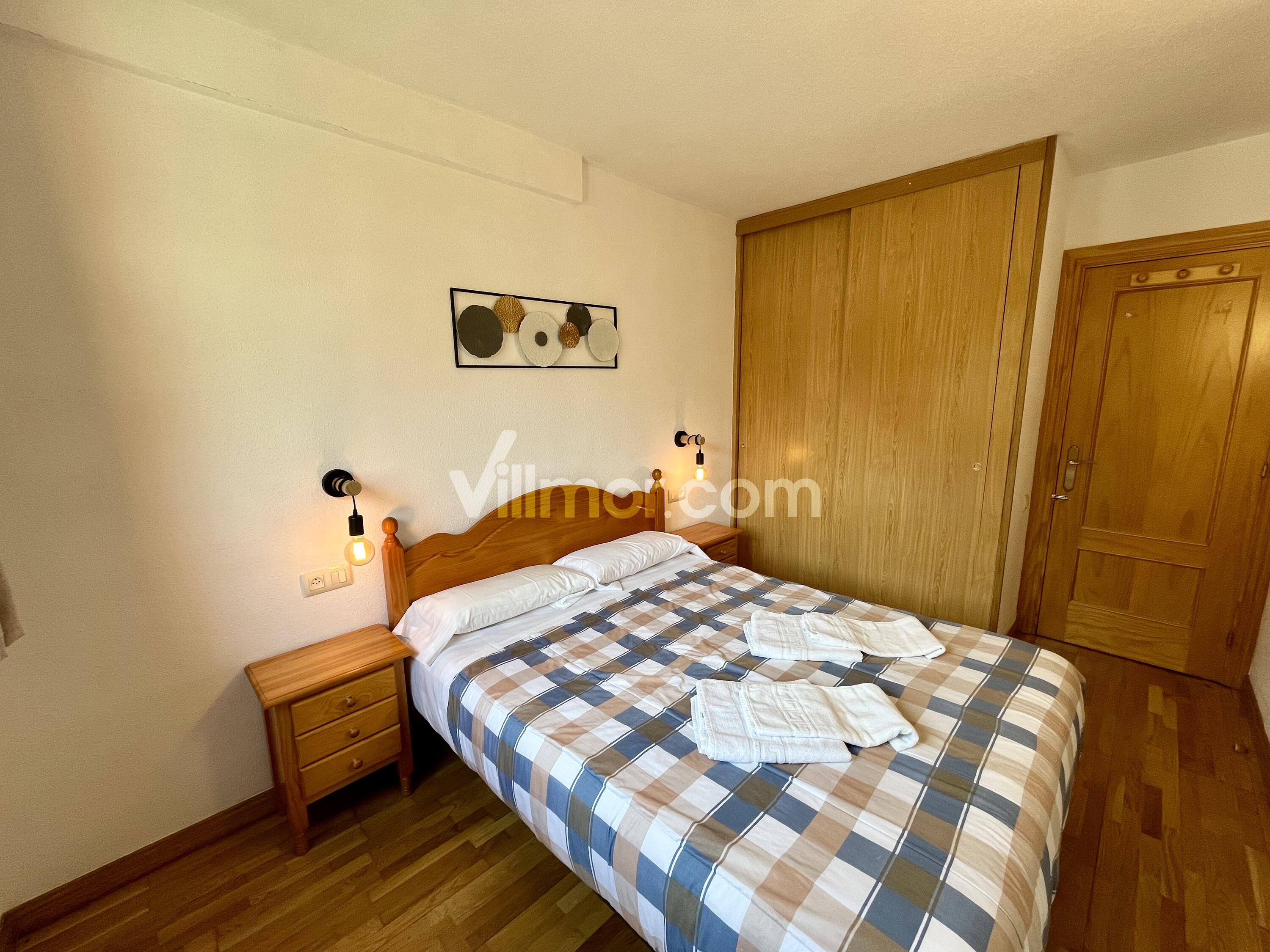 B13 - Edificio La Granja Benasque