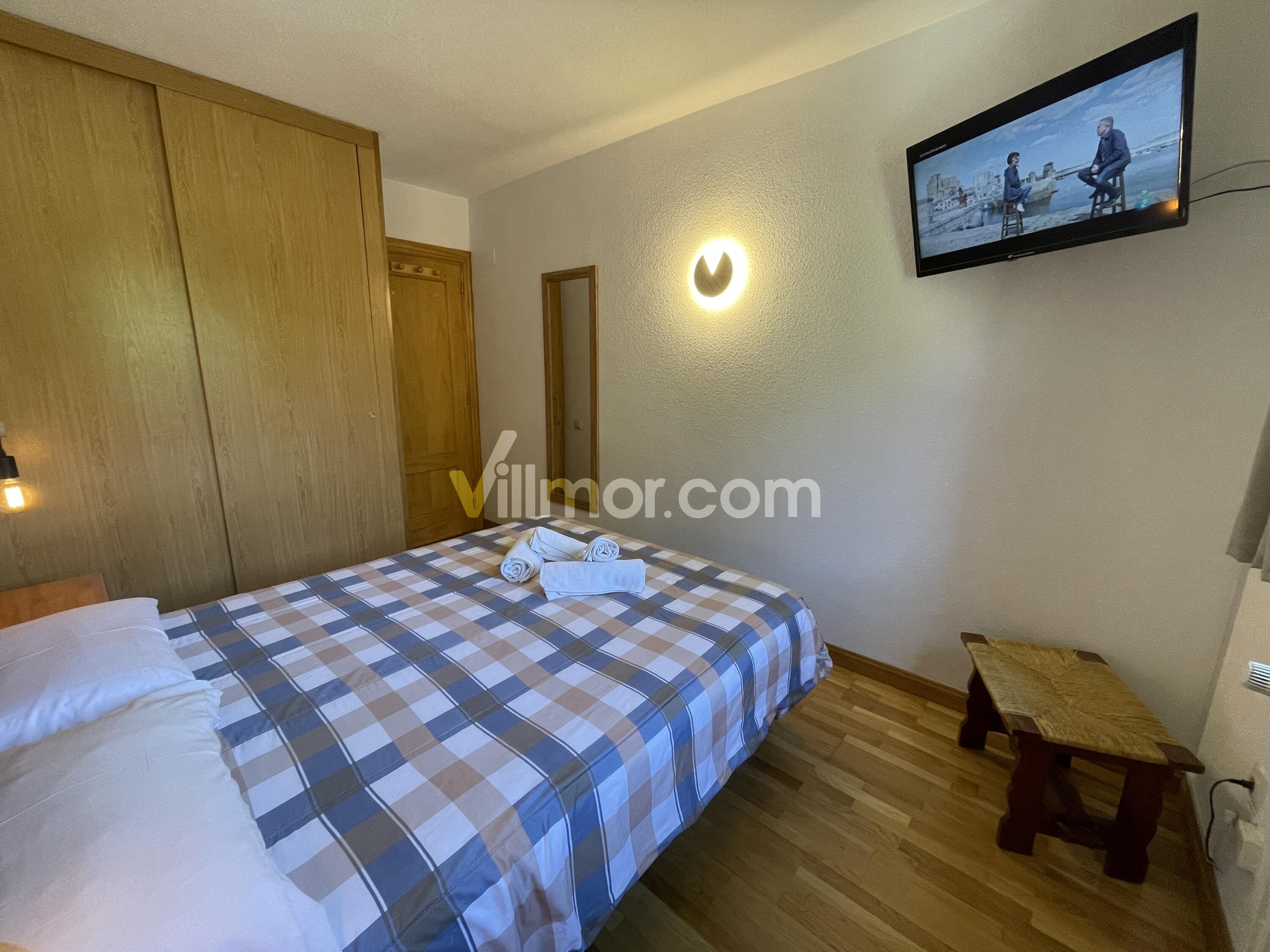 B13 - Edificio La Granja Benasque